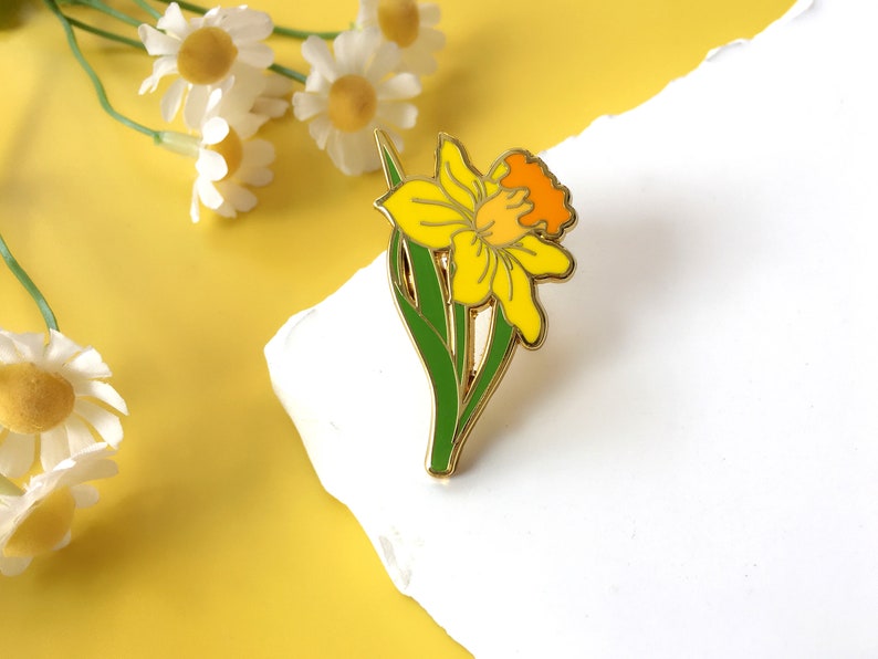 Daffodil Enamel Pin Flower Badge Pin Lapel Pin Collar Pin Gift for Her ...