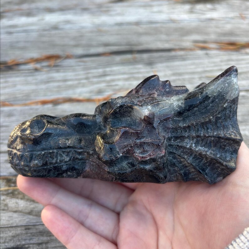Garnet Dragon Head Carving – Protection, Strength, and Grounding - Etsy