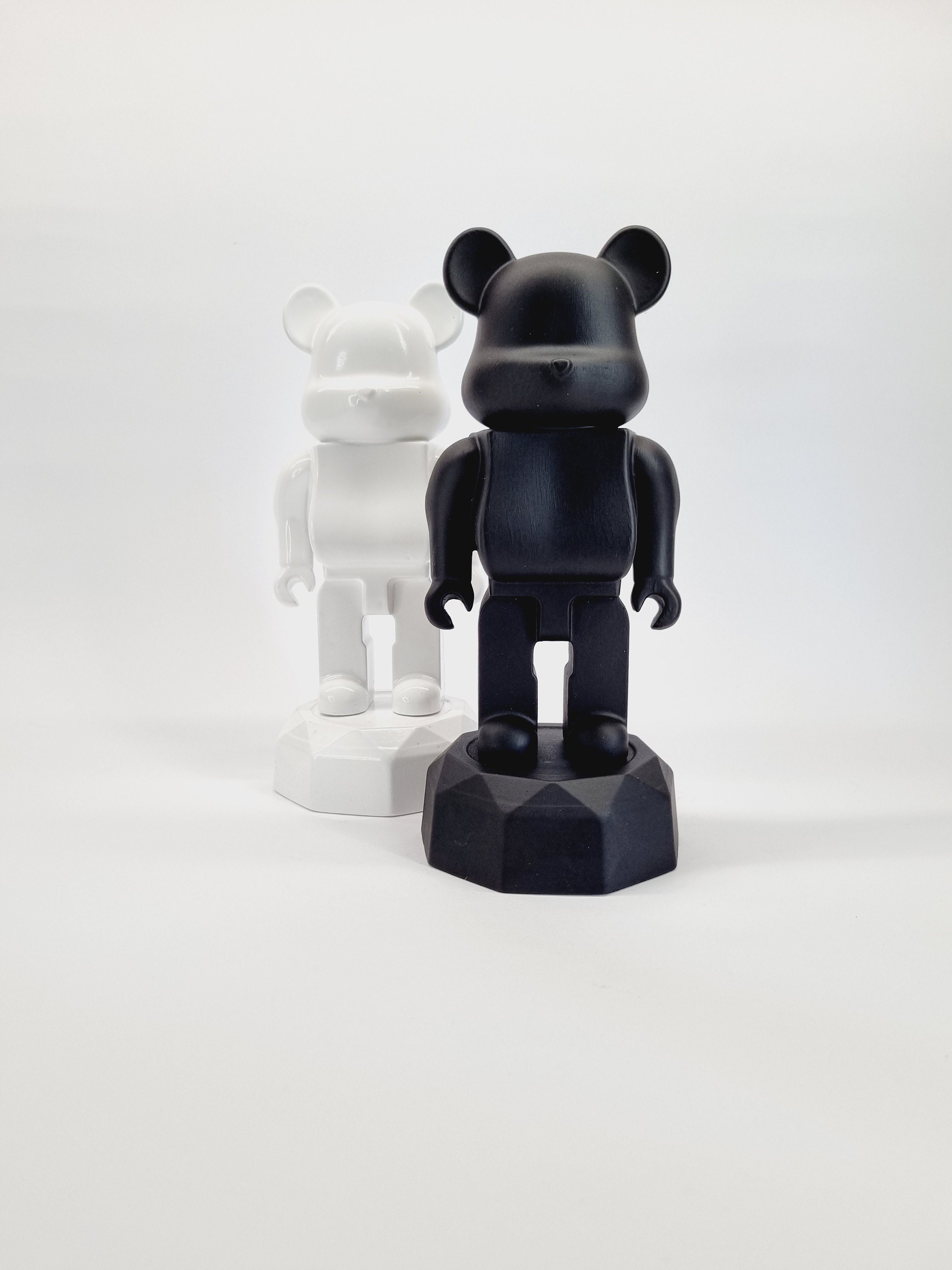 Black Bearbrick in Collectible Figurines: Kaws Statues, Art Unique Home ...