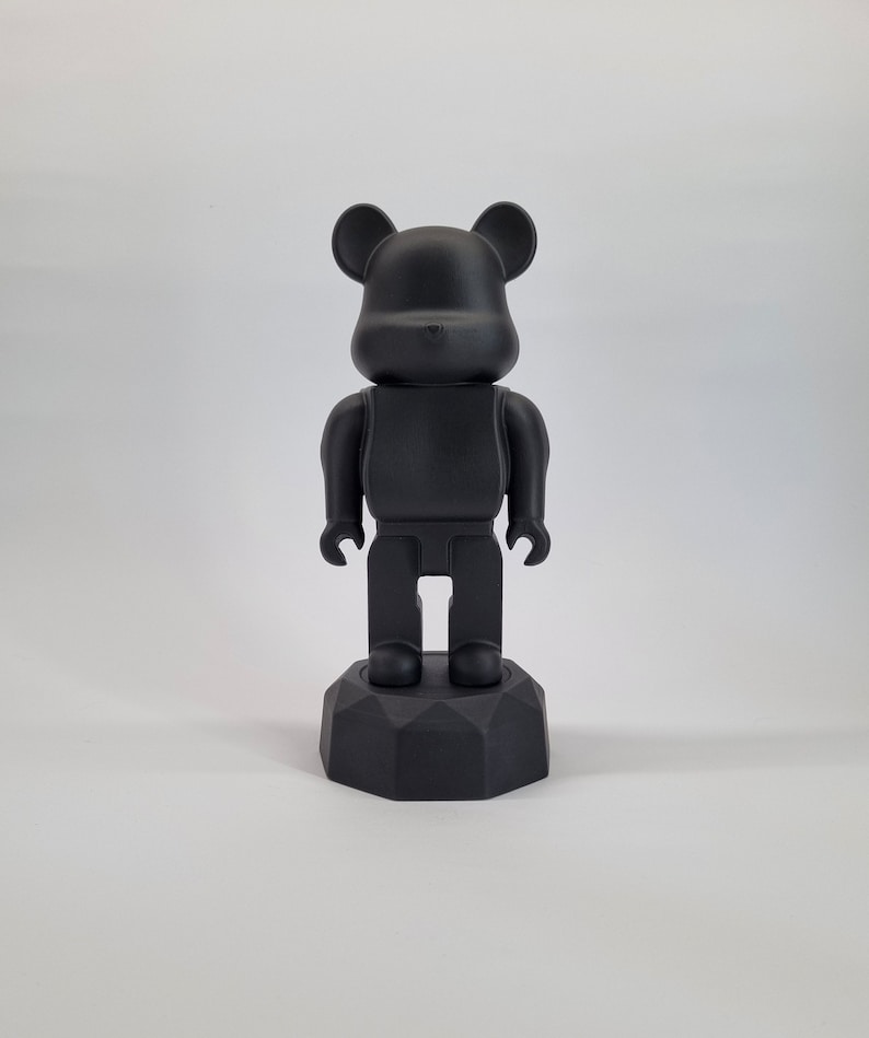 Black Bearbrick in Collectible Figurines: Kaws Statues, Art Unique Home ...