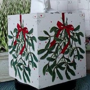 MISTLETOE Tissue Box Cover, Tissue Box Cover, Square Tissue Box Cover ...
