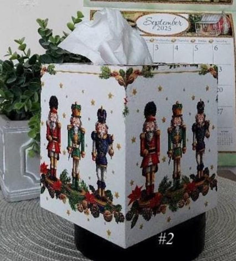 Christmas Tissue Box Cover: Christmas Accent Decor - Etsy