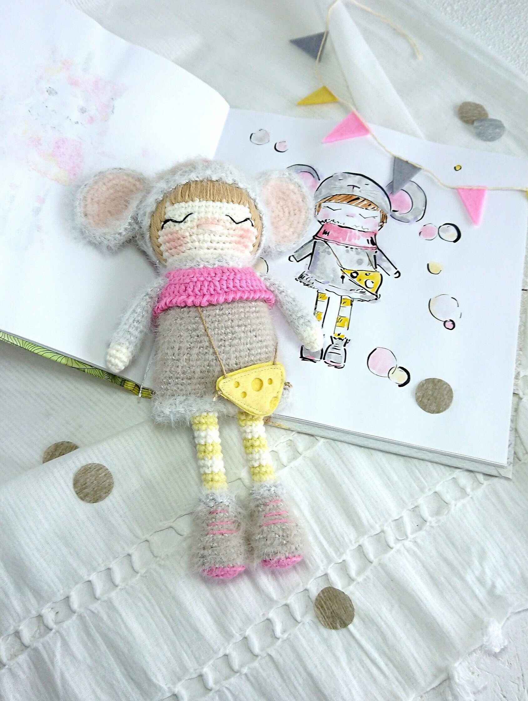 Handmade Mouse Doll, Crochet Stuffed Animals, Mouse Amigurumi, Cute ...