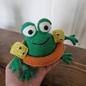 Crochet Pattern Trevor the Swimming Frog - Etsy