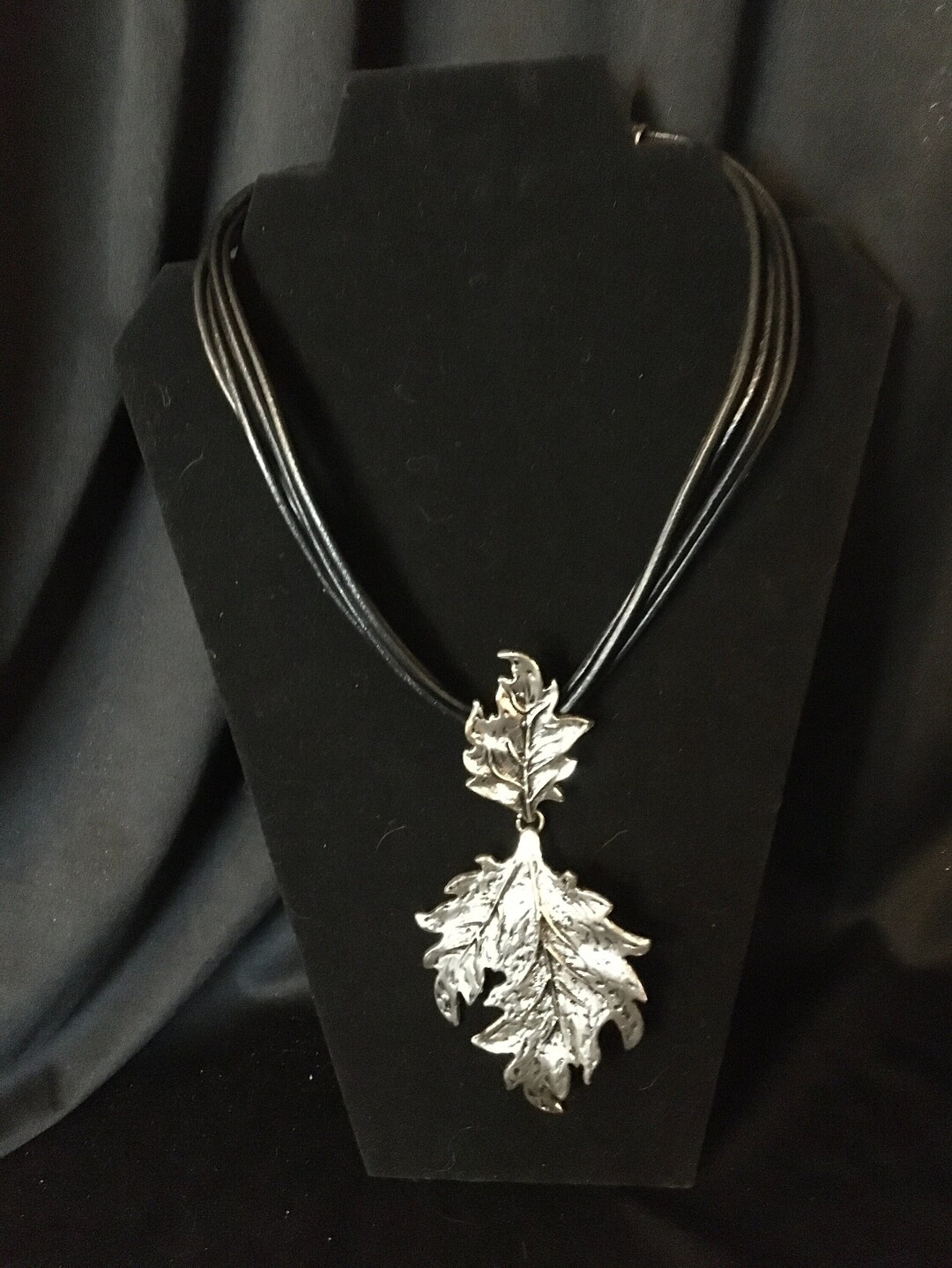 Vintage Alicia D Necklace With Large Silver Tone Leaves and Faux ...