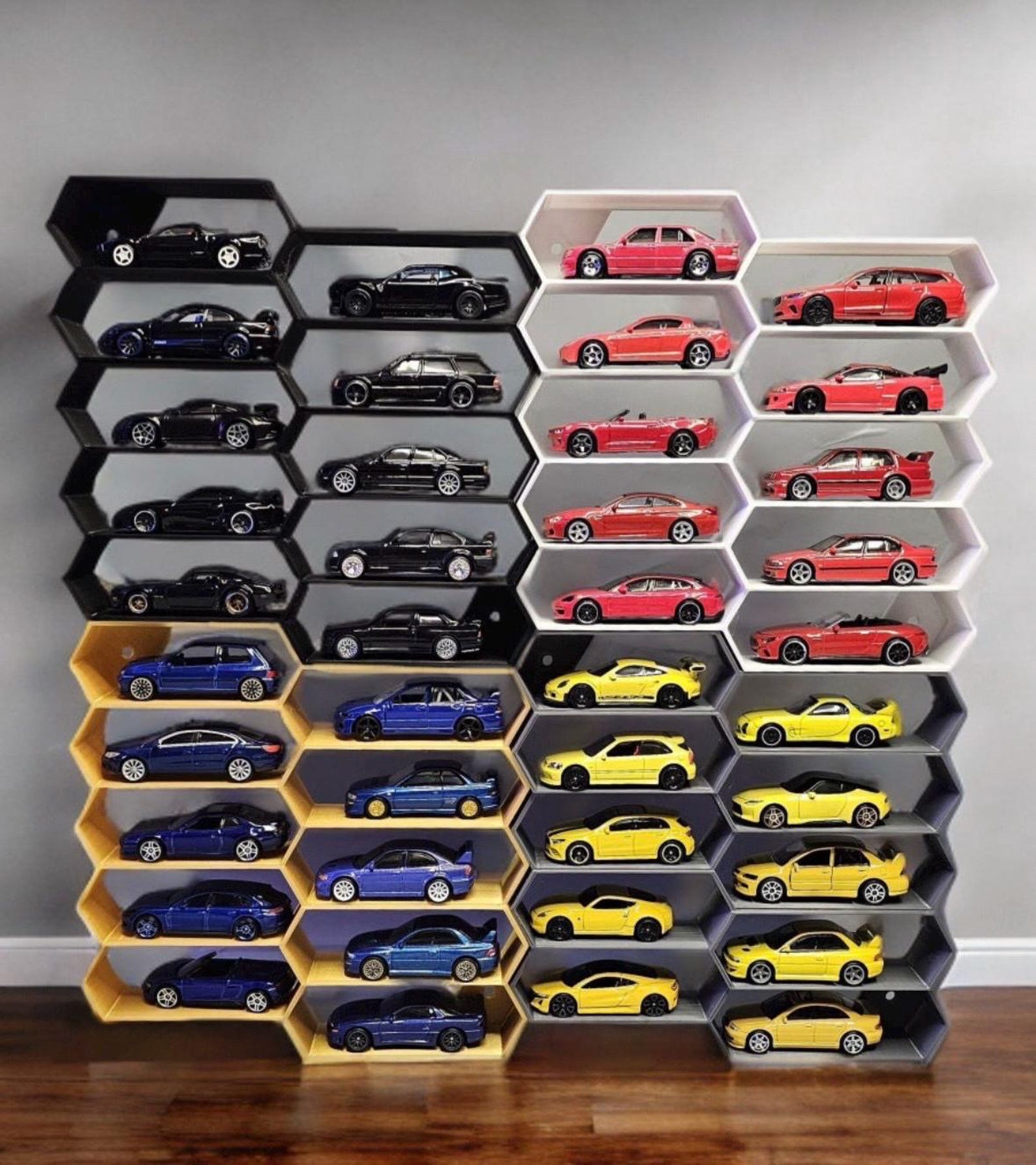 Wall Shelf Pollen for Hot Wheels - Wall Shelf for 10 Cars- Stand for 10 ...