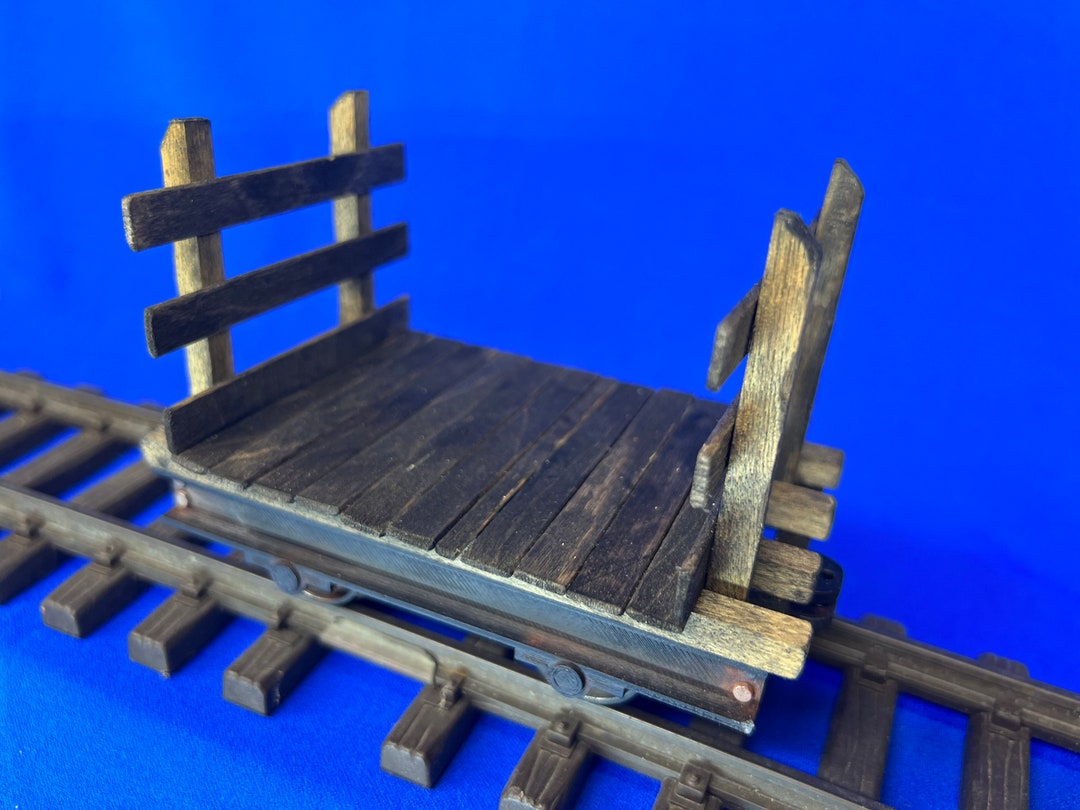 1:20.3 Flat Car With Bulkheads Kit - Etsy