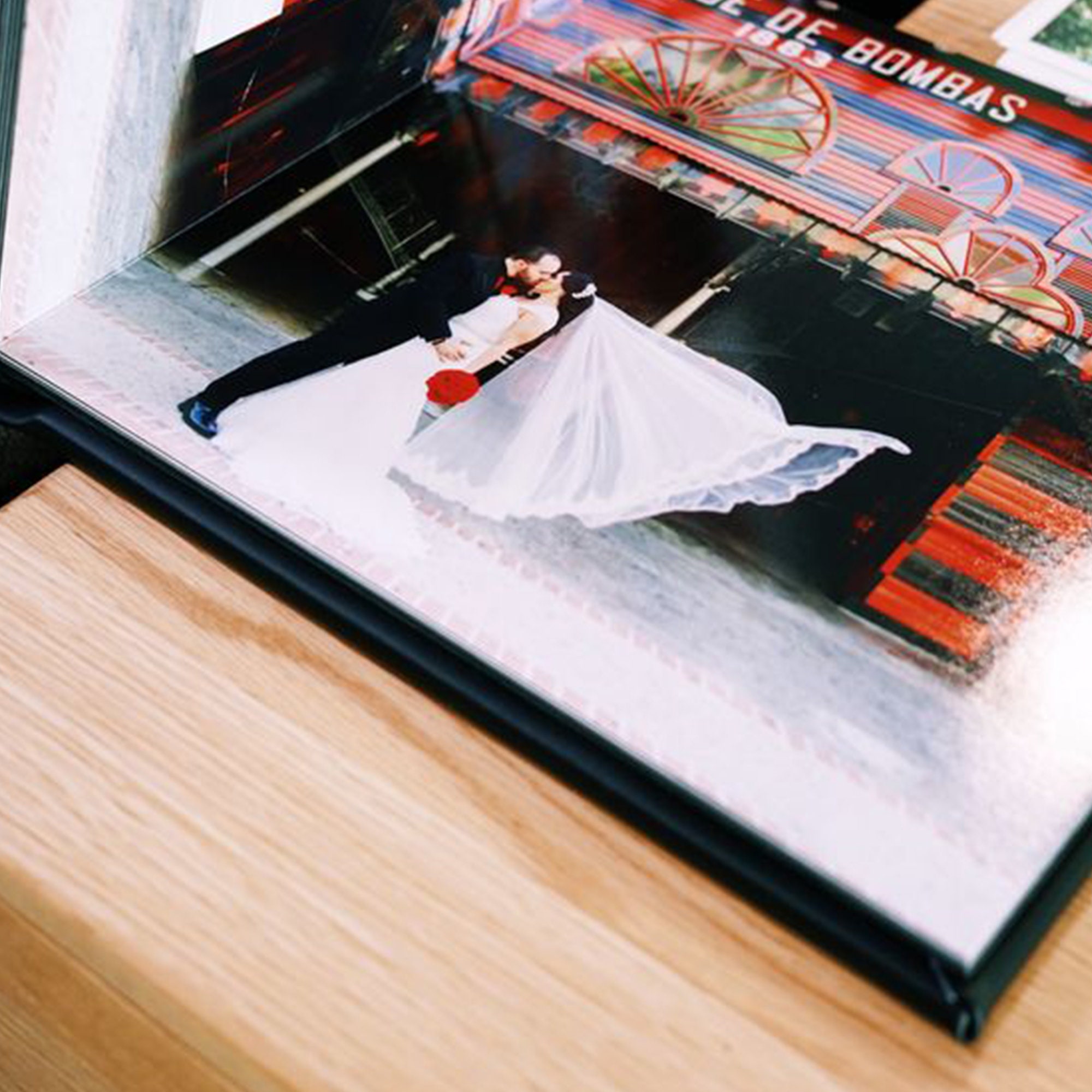Premium Handcrafted Wedding Photo Album With Luxury Layflat Binding ...