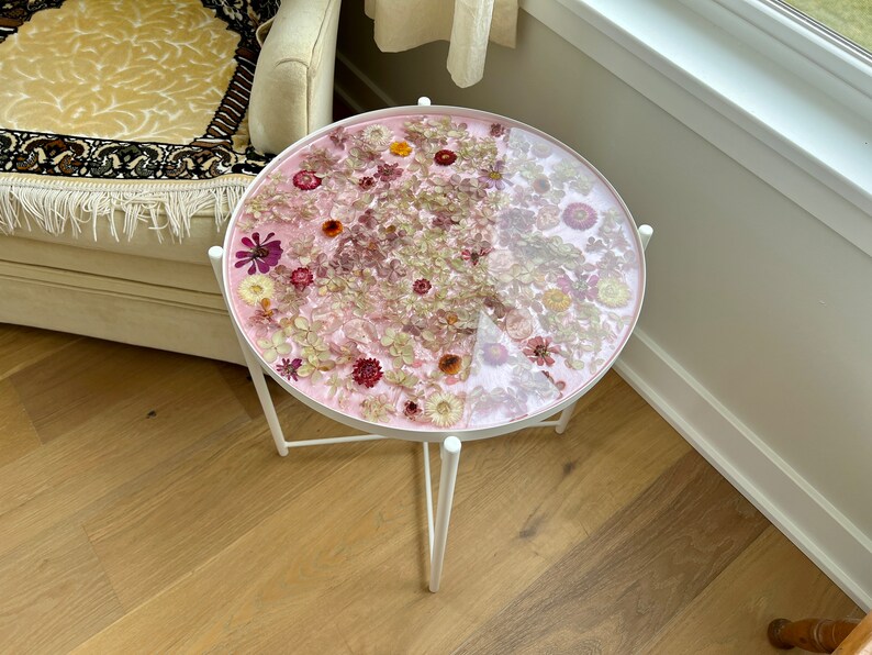Epoxy Resin Floral Side Table. Preserved Epoxy Flowers, Tray Table ...