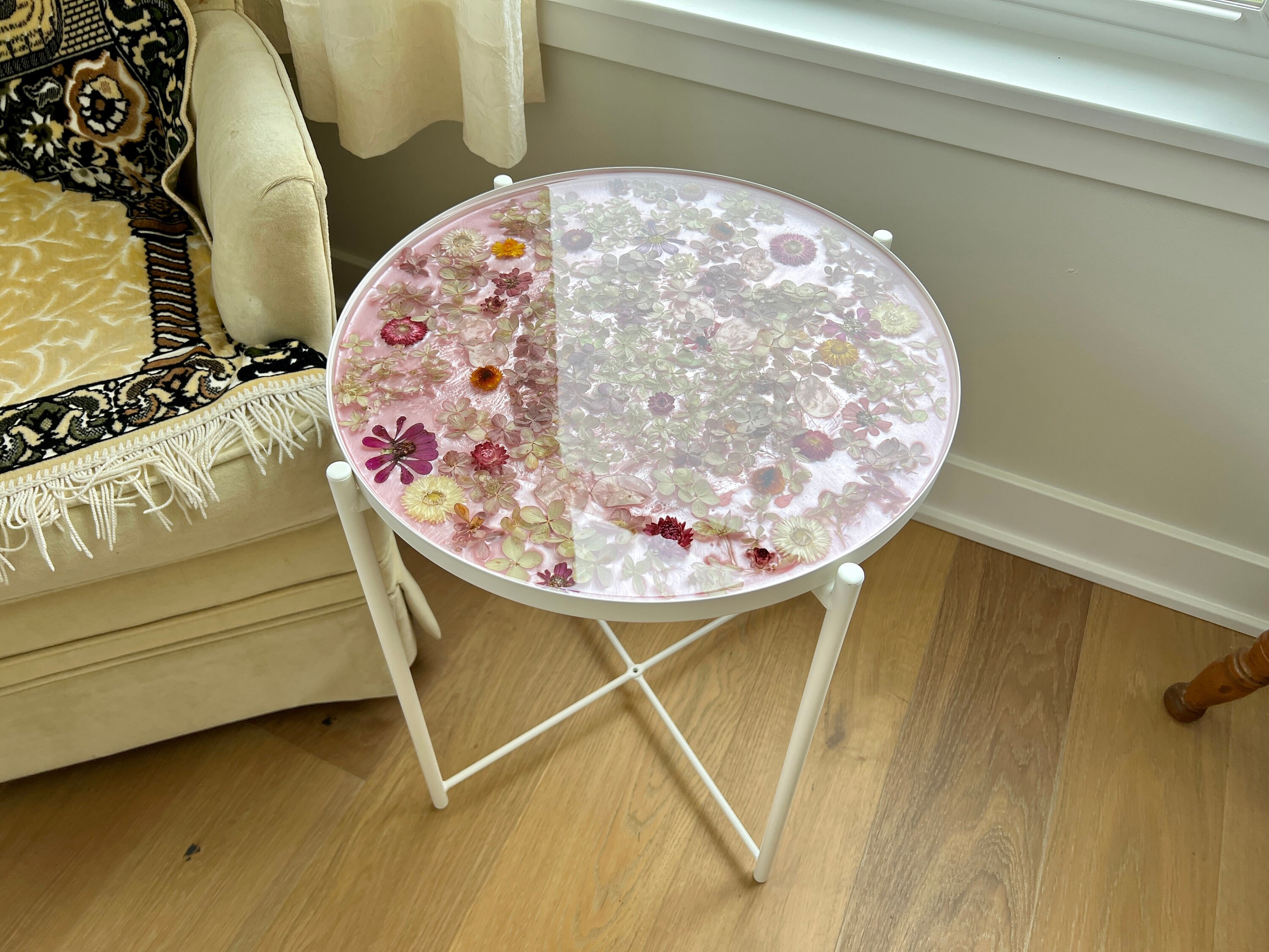 Epoxy Resin Floral Side Table. Preserved Epoxy Flowers, Tray Table ...