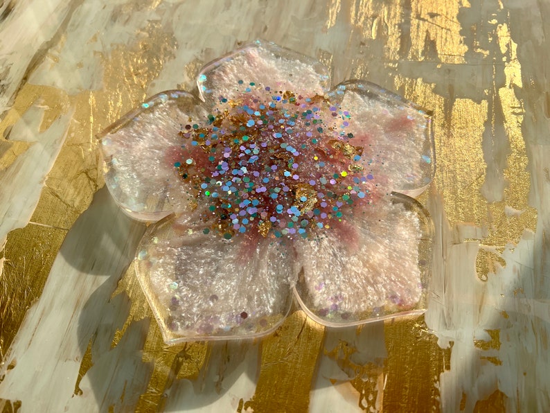 Handmade Epoxy Resin Flower Coaster, Perfume Tray, Resin Tray, Sparkle ...