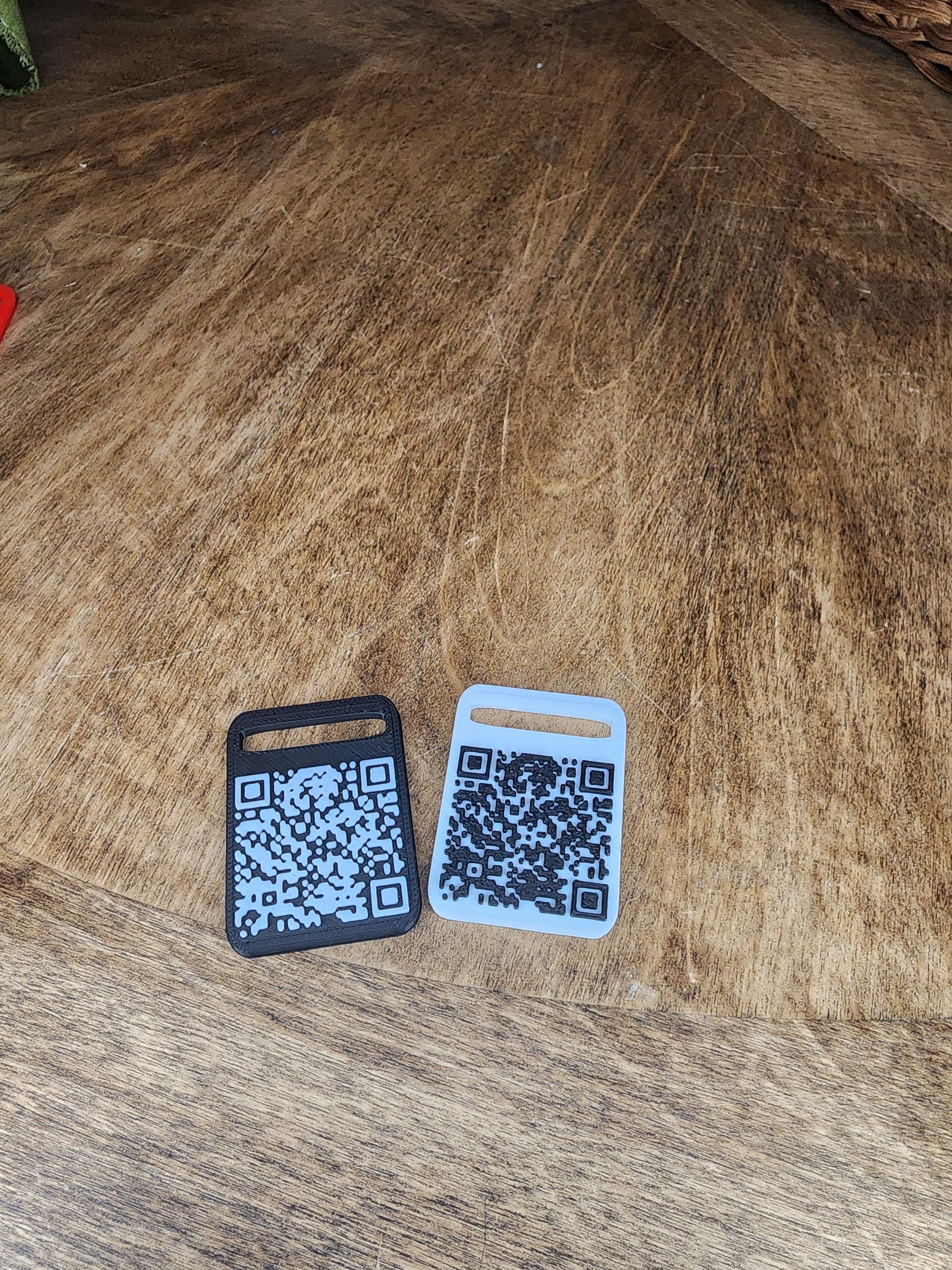 MINI Customizable Keychain QR Code - Etsy