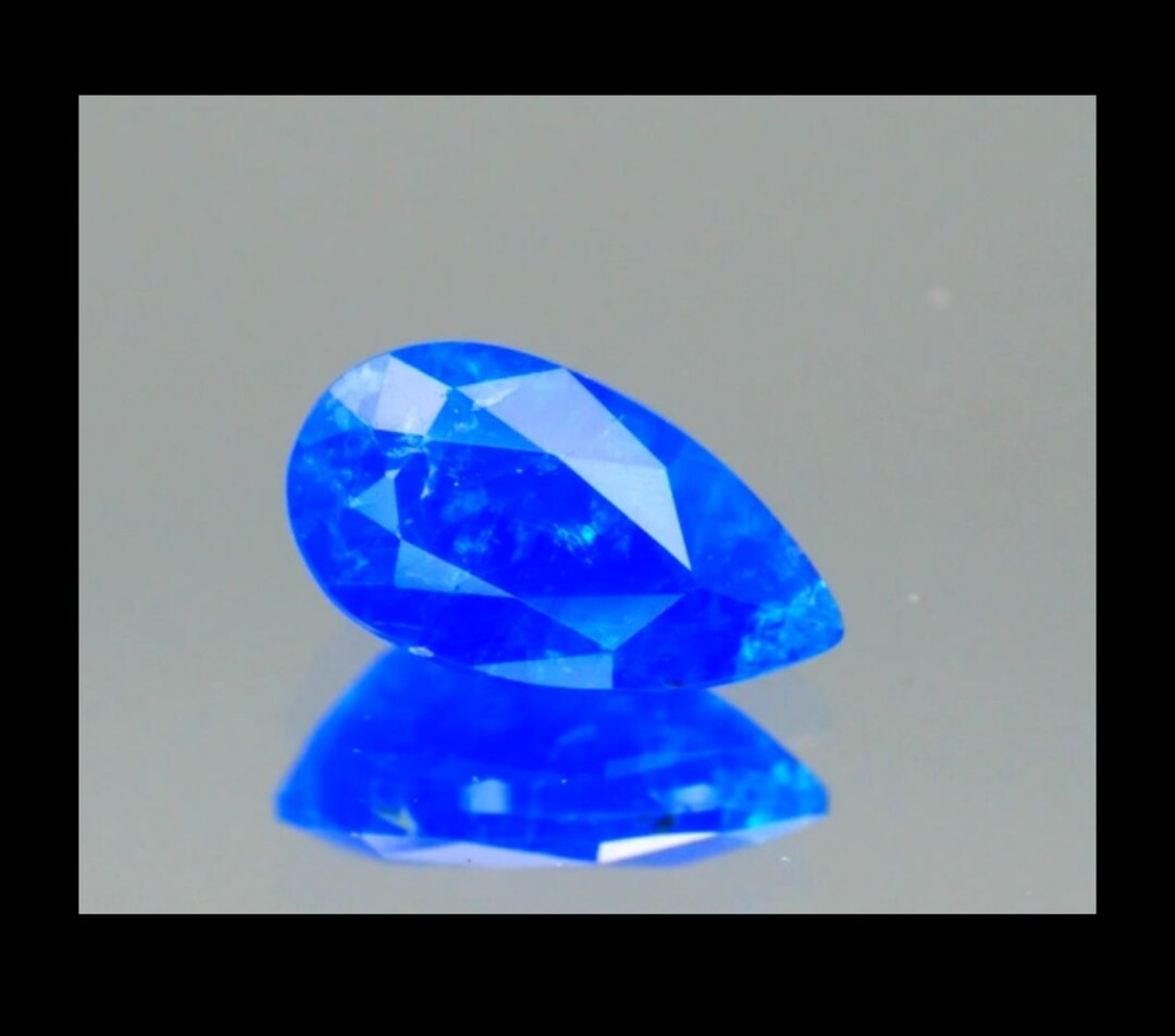 A Very Beautiful Collectible Stone. Very Rare.. Vibrant Blue Hauyne - Etsy