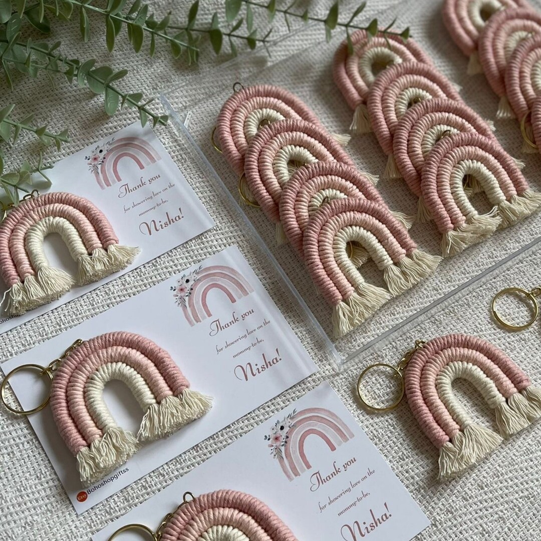 50 PCS Handmade Rainbow Macrame Keychain Favor With Pleksiglass ...
