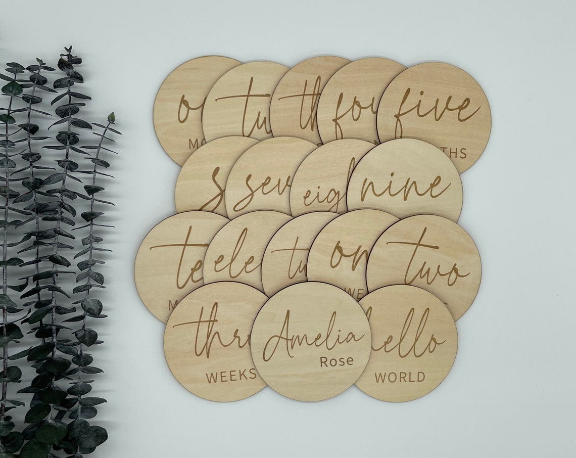 Baby Monthly Milestone Markers for Baby Photos Matching Nameplate ...