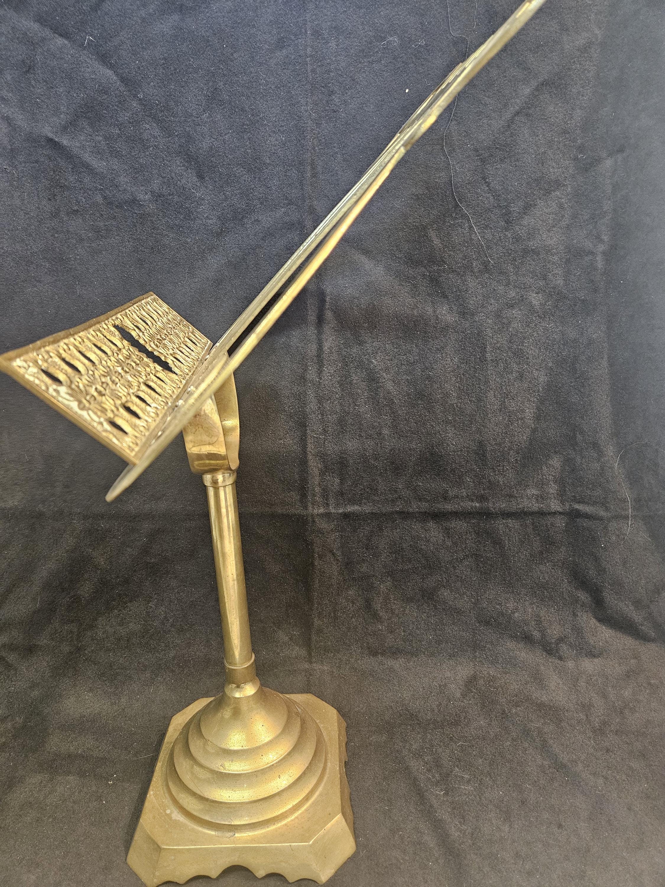 Vintage Brass Metal Lyre Harp Shaped Footed Music Stand - Etsy