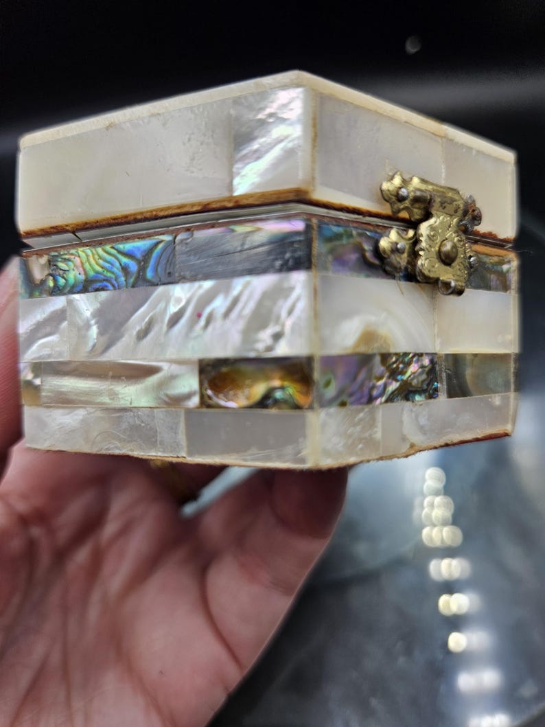 Vintage Mother of Pearl Abalone Jewelry Box, Pearl Trinket Box, Unique ...