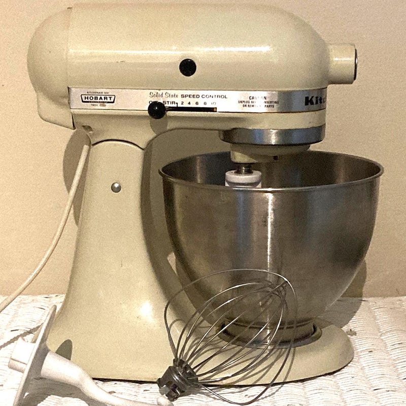 Vintage Stand Mixer - Etsy