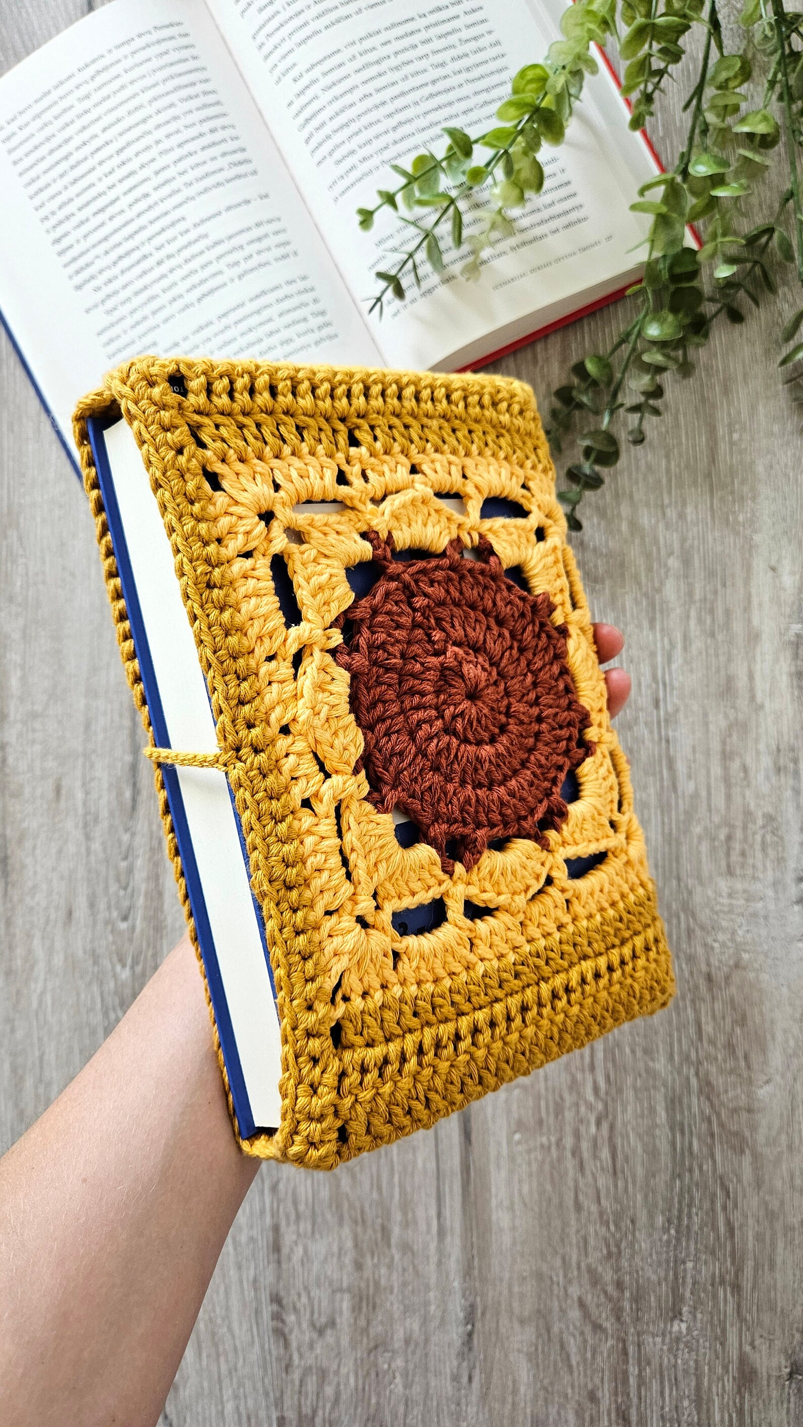 Crochet Bookmark Case, Crochet Book Sleeve, Handmade Crochet Book Cover ...