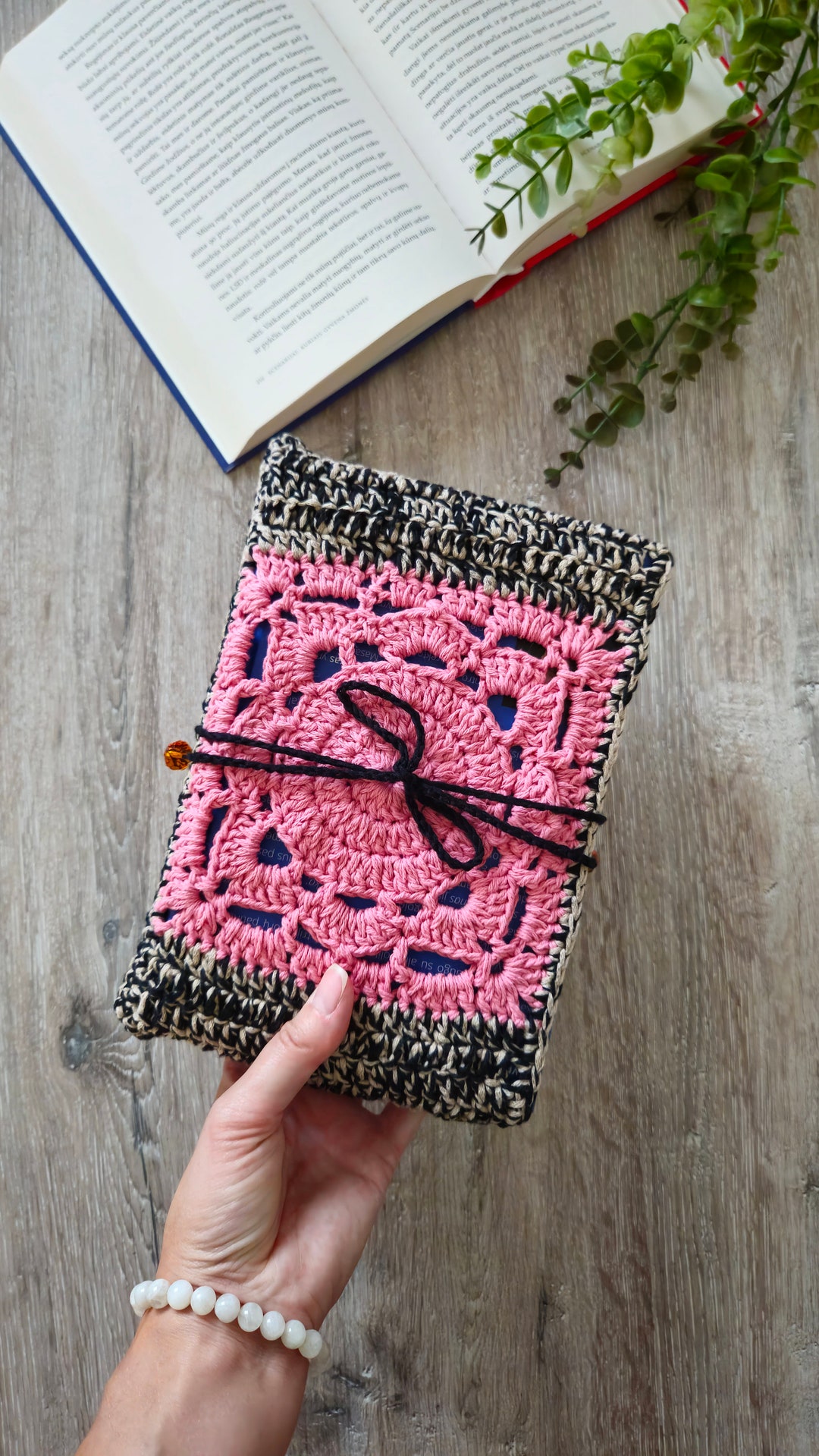 Crochet Bookmark Case, Crochet Book Sleeve, Handmade Crochet Book Cover ...