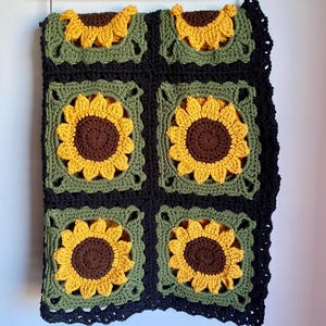 Sunflower Granny Square Crochet Pattern - Etsy