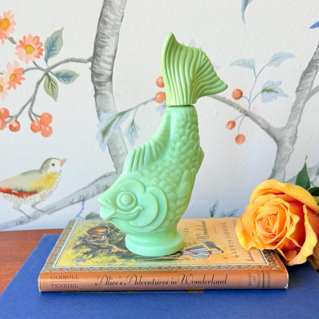 Vintage Avon Jade Glass Koi Fish Perfume Bottle: Sea Spirit Topaze Oil ...