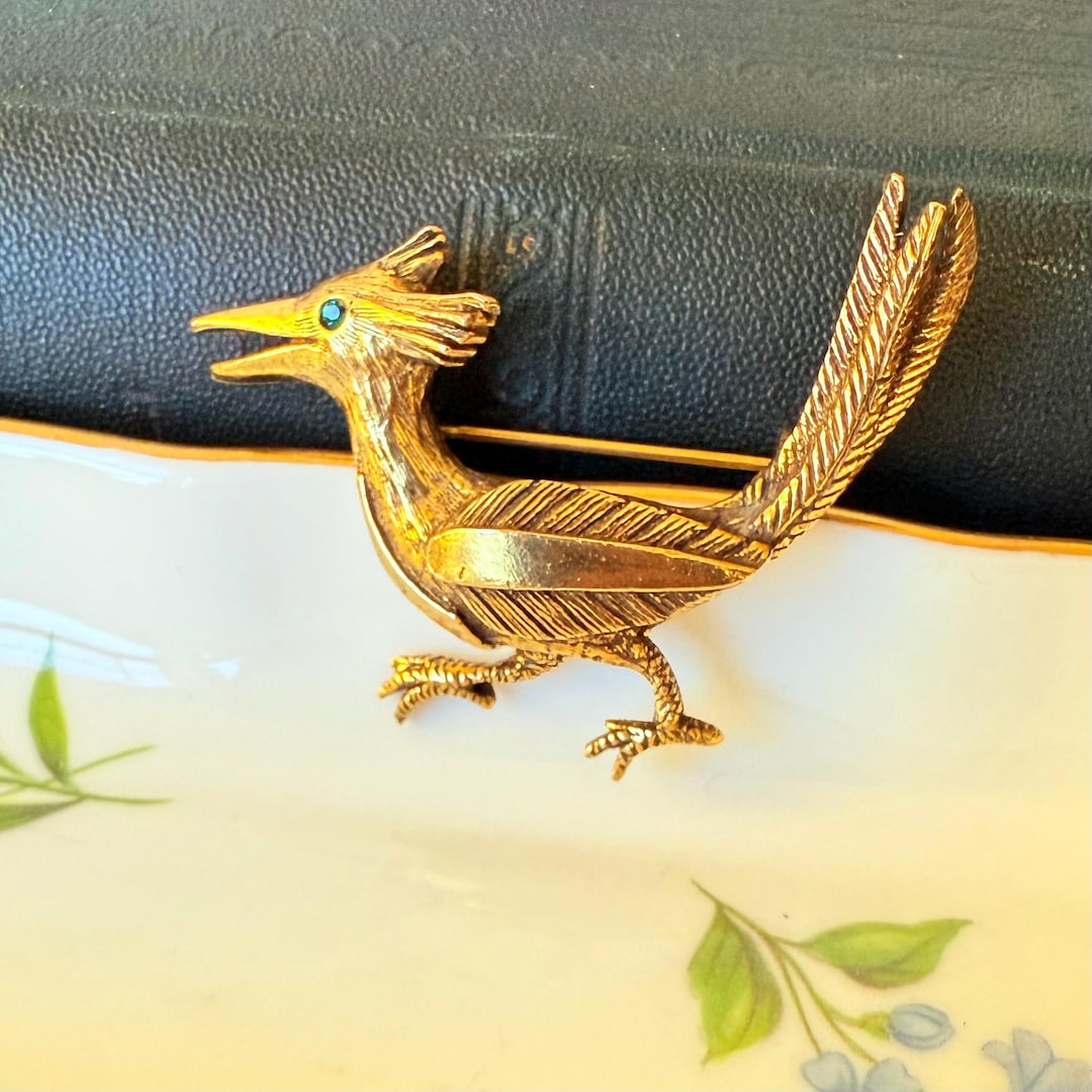 Jeanne Roadrunner Brooch | 1950s Gold Bird Pin With Green Crystal Eye ...