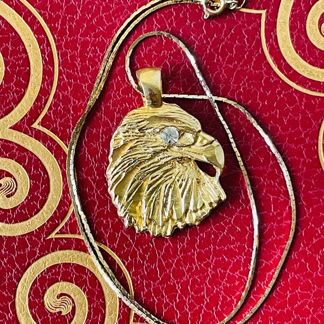 Vintage Gold & Crystal Eagle Head Pendant Necklace 1980s Bold Animal ...
