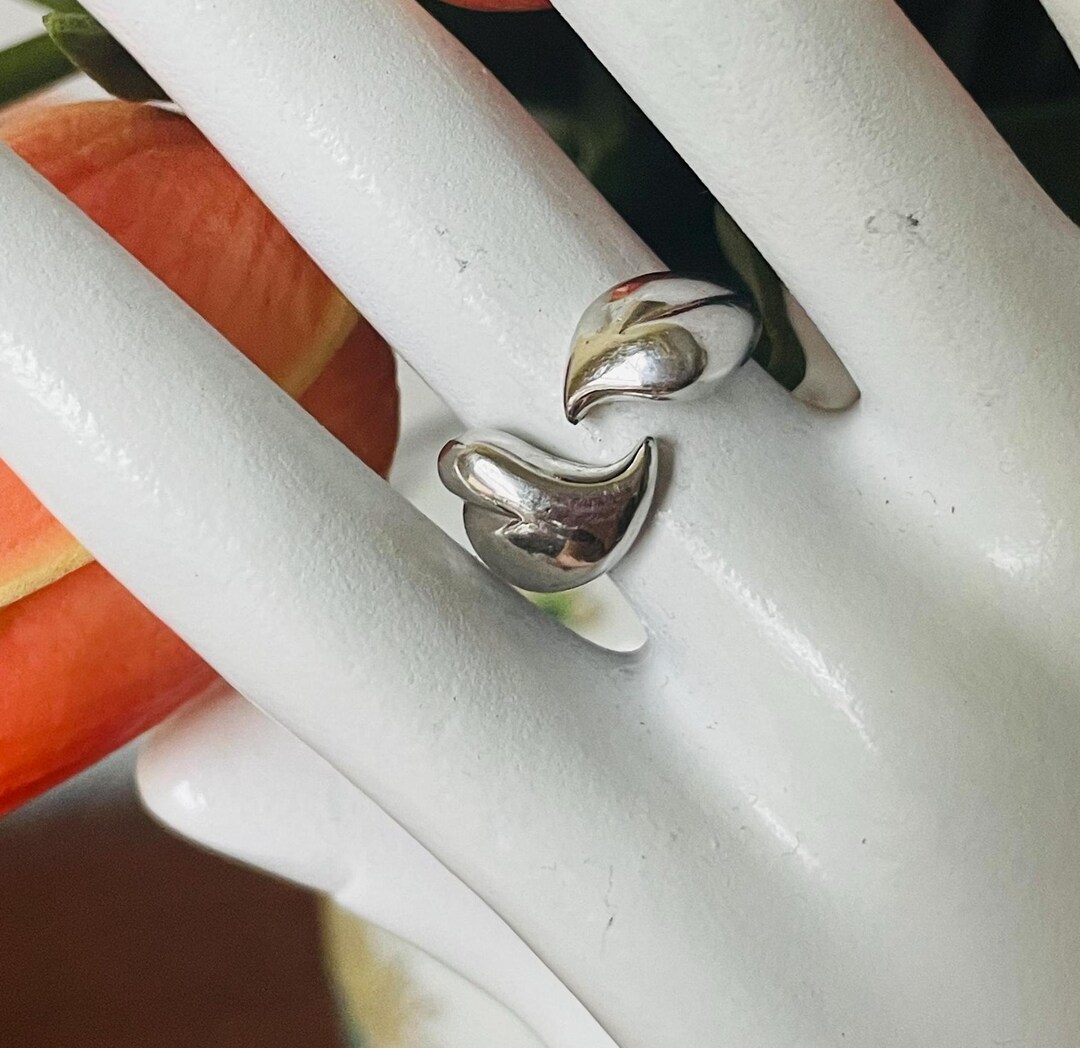 Vintage Avon Heart Ring 1975 | Silver Tone Adjustable Size 5.25 ...