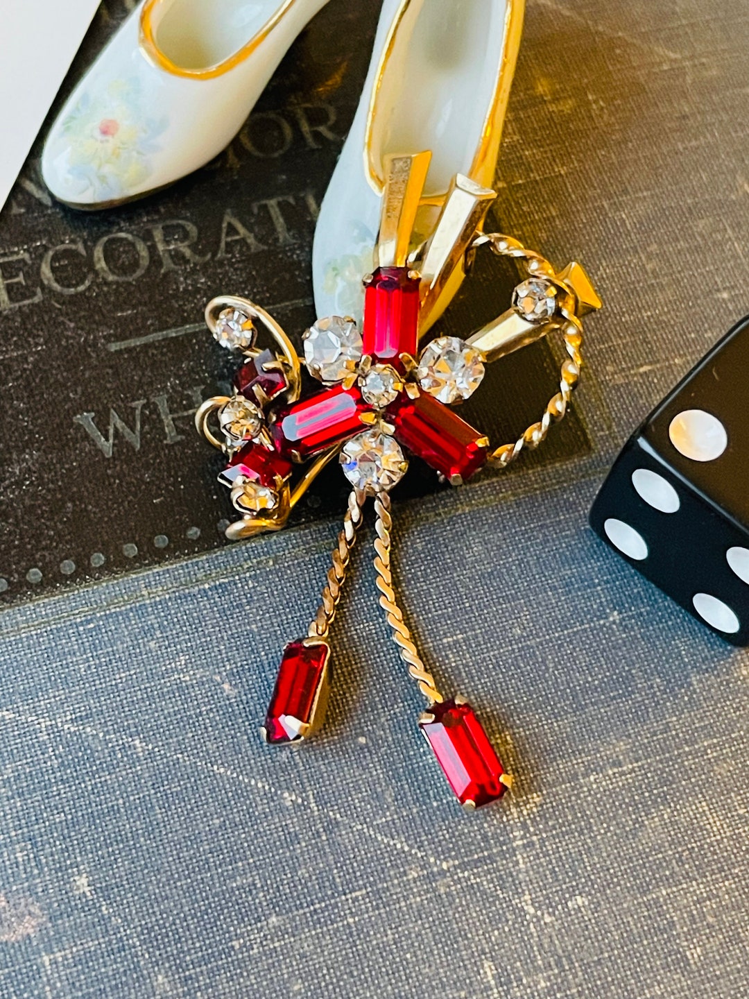 Vintage Star-art Brooch | 1950s 12K Gold Filled Ruby Pin | Red Crystal ...