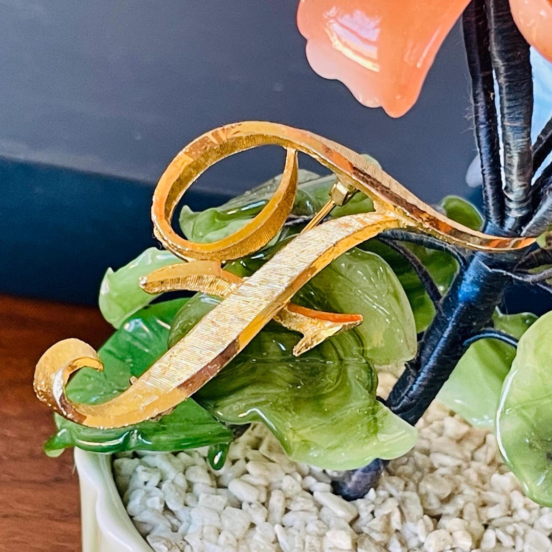 Vintage 1950s Mamselle Letter F Initial Brooch Gold Classic Monogram ...