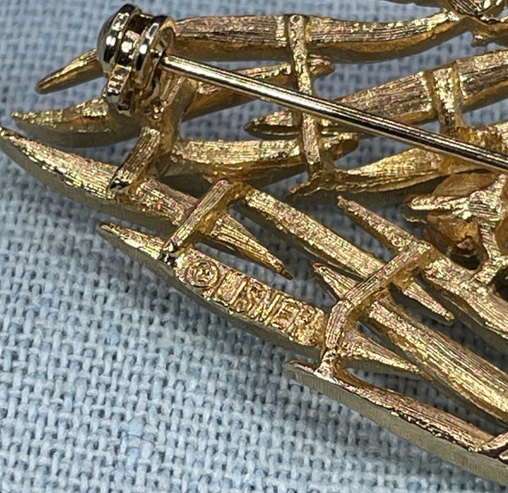 Vintage Lisner Leaf Brooch | 1960s Gold Crystal Pod P… - Gem