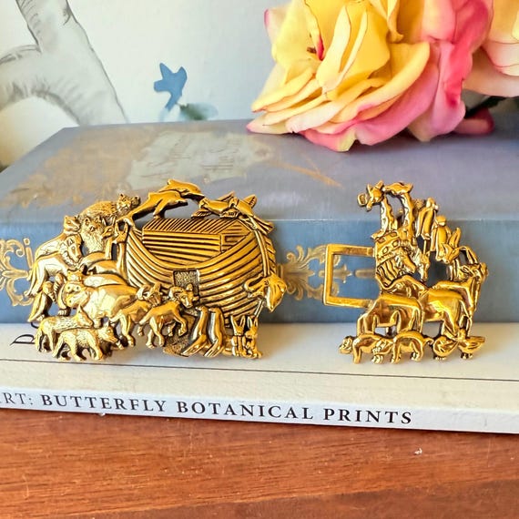 Douglas Paquette Noah’s Ark Buckle | 1970s Gold Anima… - Gem