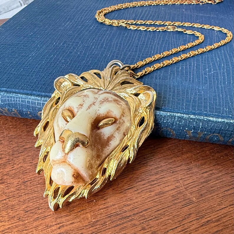 1970s Luca Razza Leo Lion Pendant Necklace | Mixed Metal Resin ...