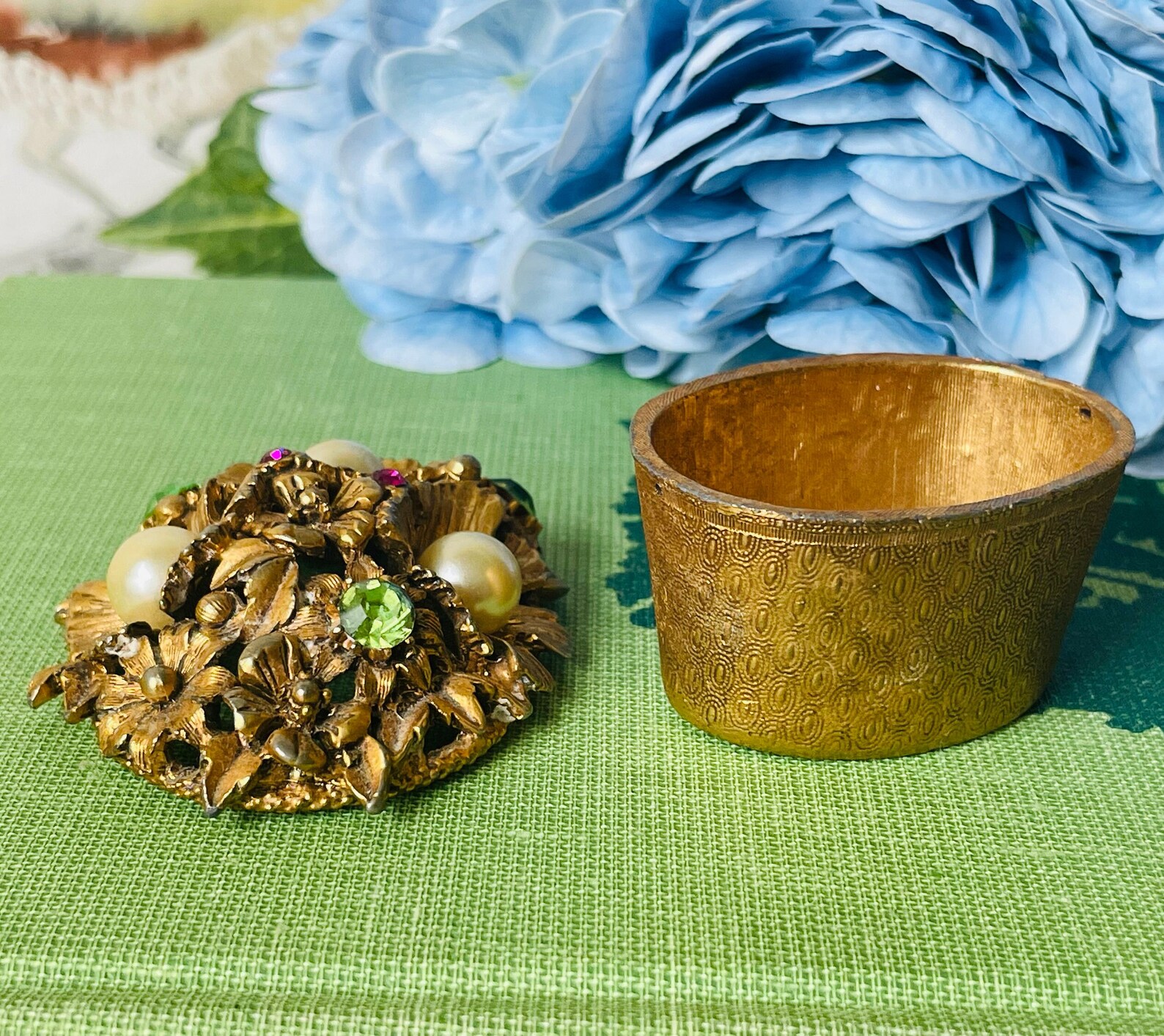 Vintage Florenza Crystal & Pearl Gold Floral Trinket Box 1960s - Etsy
