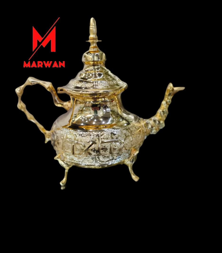 Élégante théière marocaine albaka faite à la main/théière marocaine ...