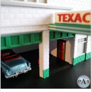 Hot Wheels Diorama Back to the Future Texaco Station. Best Price and ...