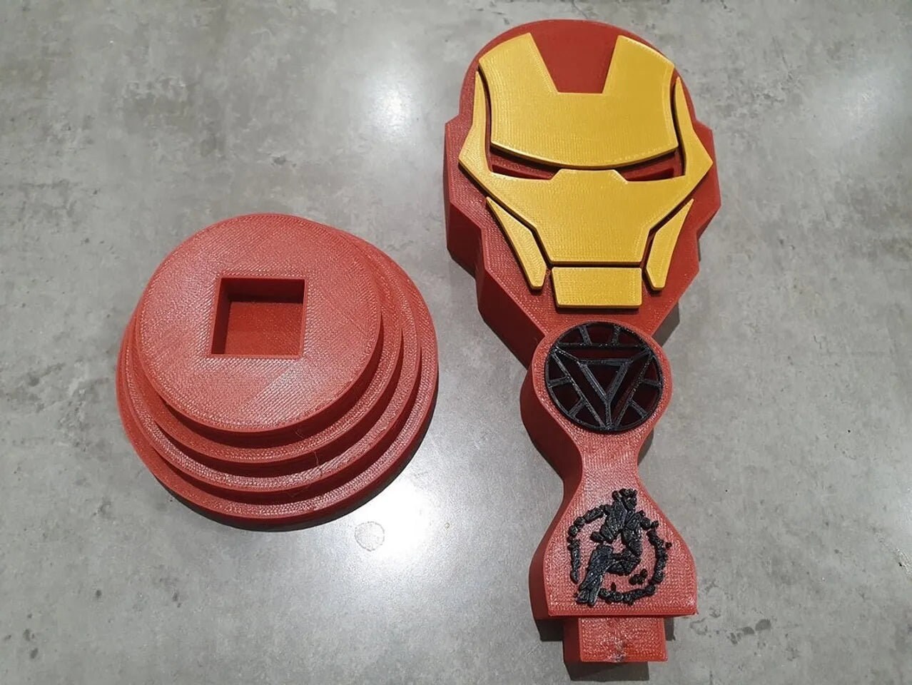 Iron Man Headphone Stand. for Fans of Marvel Comics and Movies ...