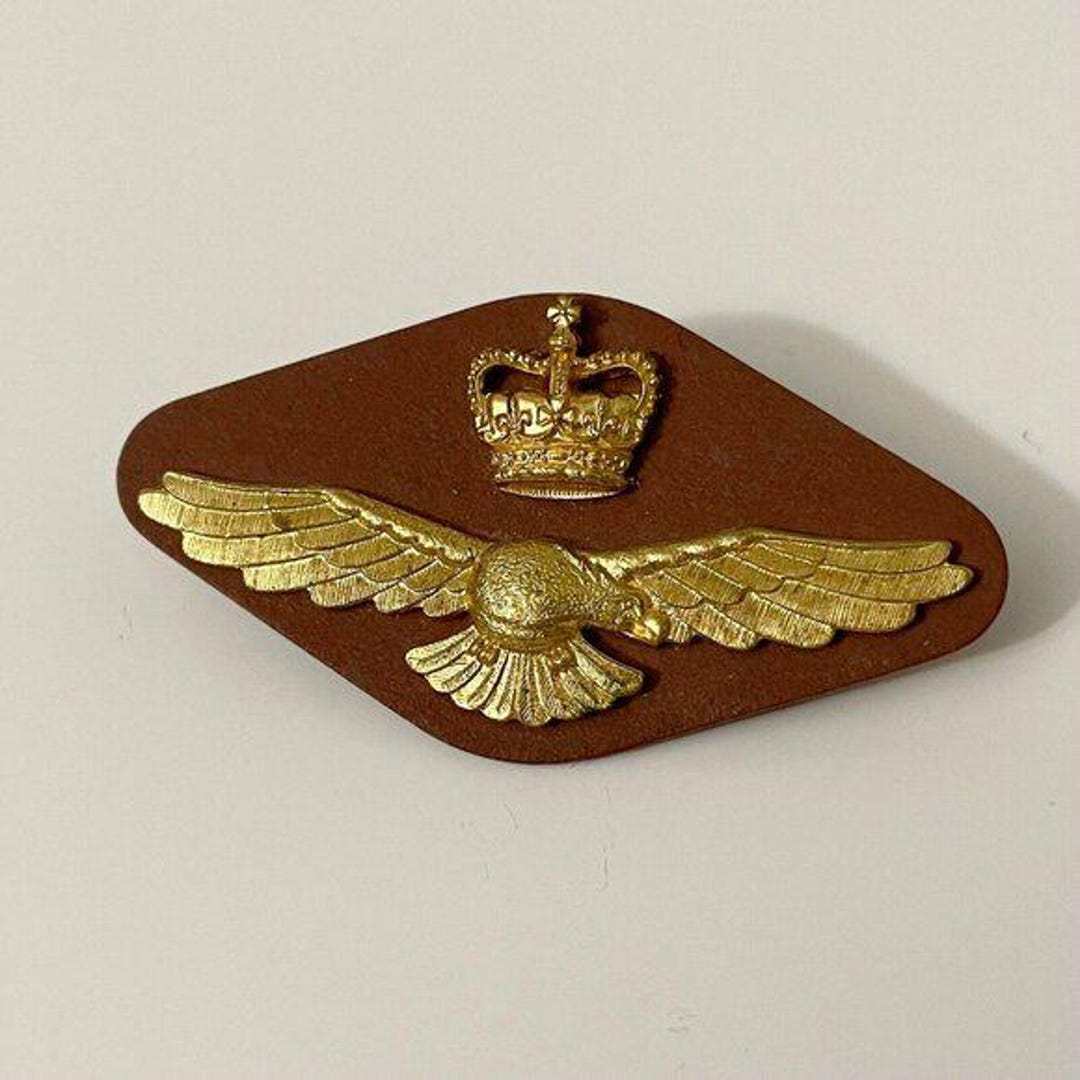 Vintage RCAF Royal Canadian Air Force Officers Wedge Cap Badge - Etsy