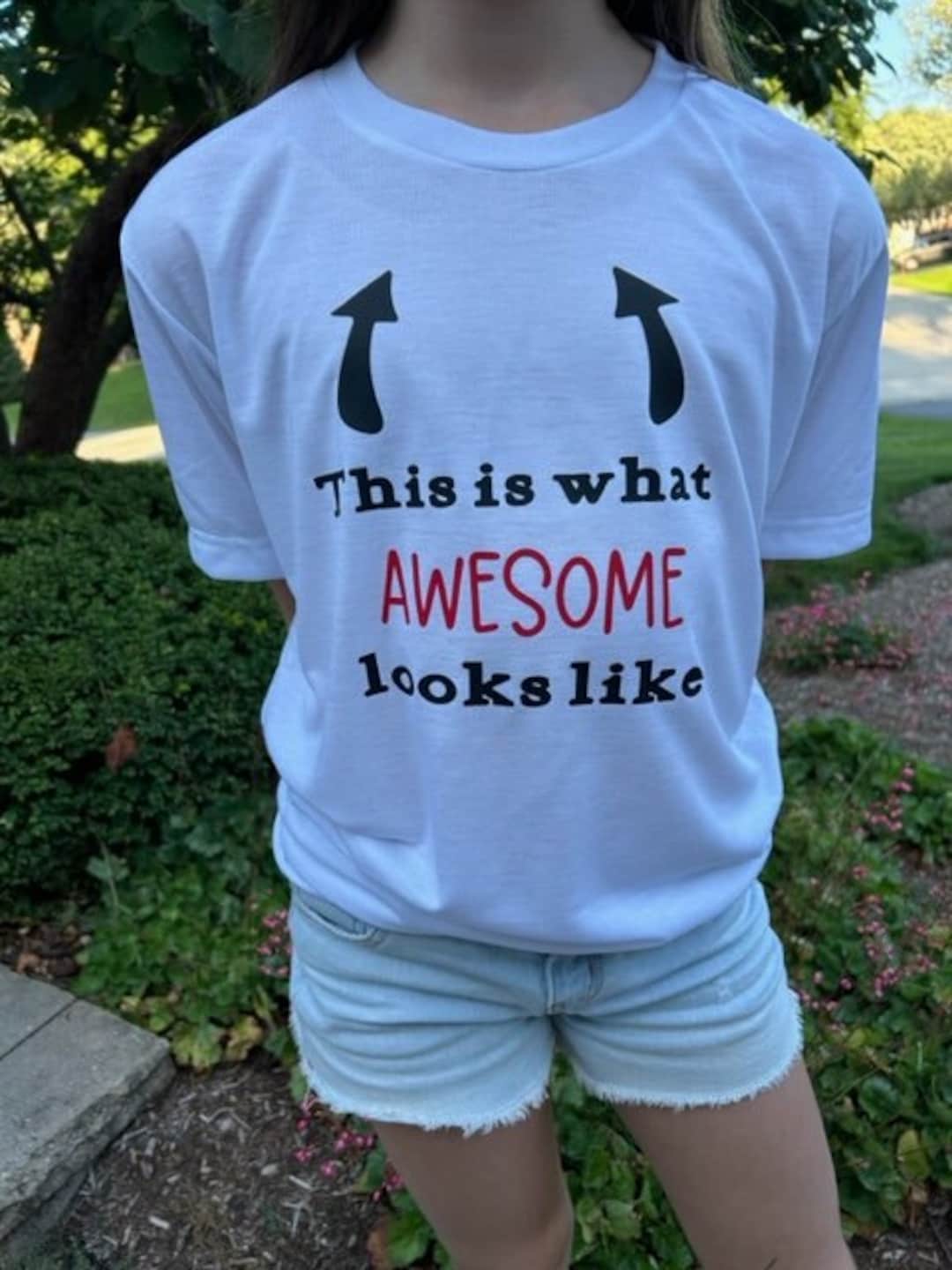 This is What Awesome Looks Like Tshirt - Etsy
