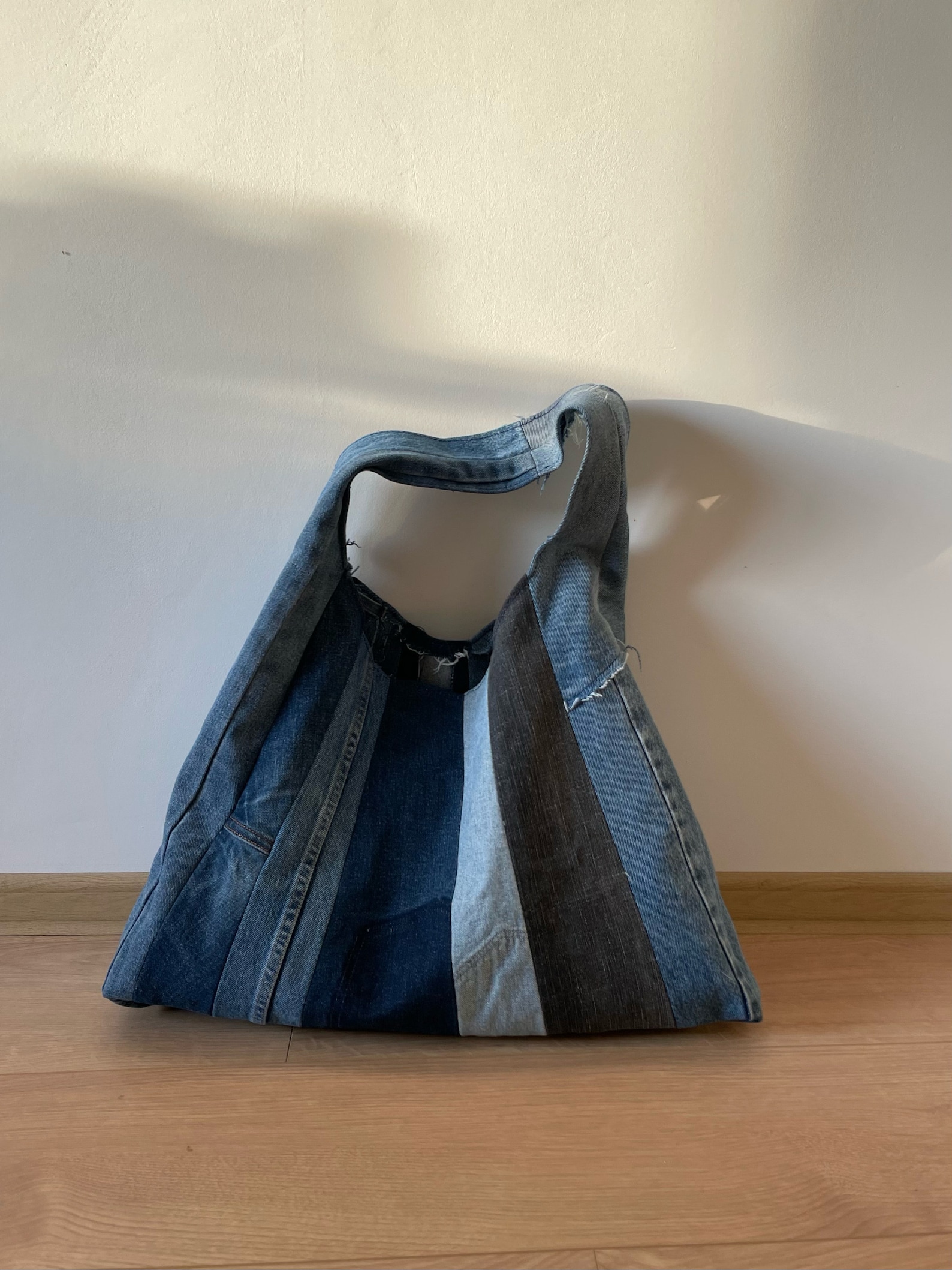 Upcycled Jeans Tote Bag One of a Kind Denim Bag Everyday Bag - Etsy