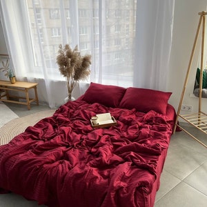 Bed Linen Set Red Stripe Satin 100% Cotton : Duvet Cover, 2 Pillowcases ...