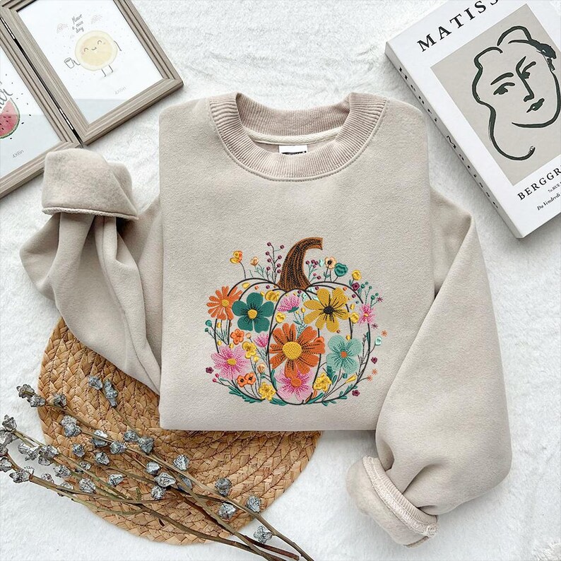 Floral Pumpkin Embroidery Design, Colorful Autumn Flowers Pattern ...