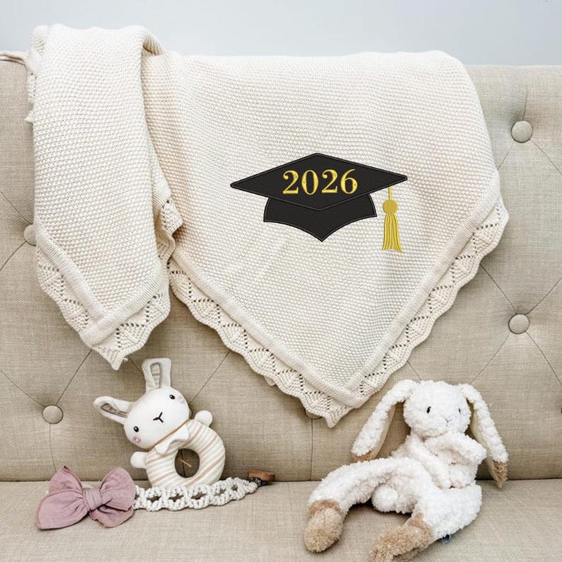 Graduation Cap 2026 Embroidery Design, Congrats Grad Machine Embroidery ...