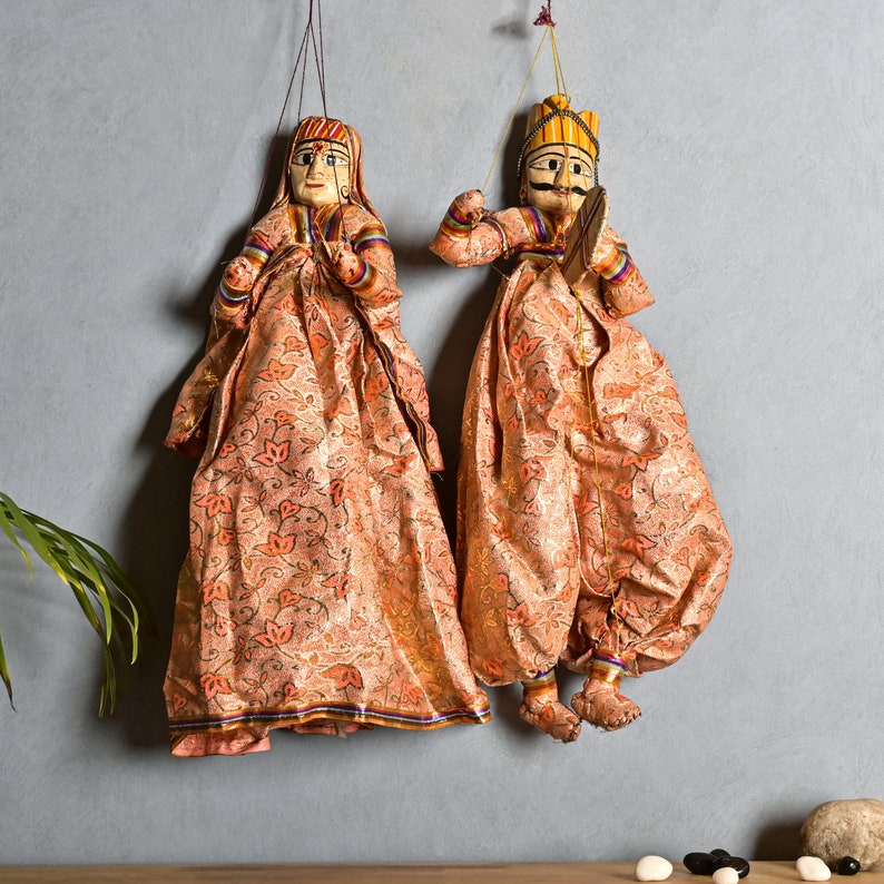 Cloth & Wood Handcrafted Indian Couple Puppet Set With Colorful Thread ...
