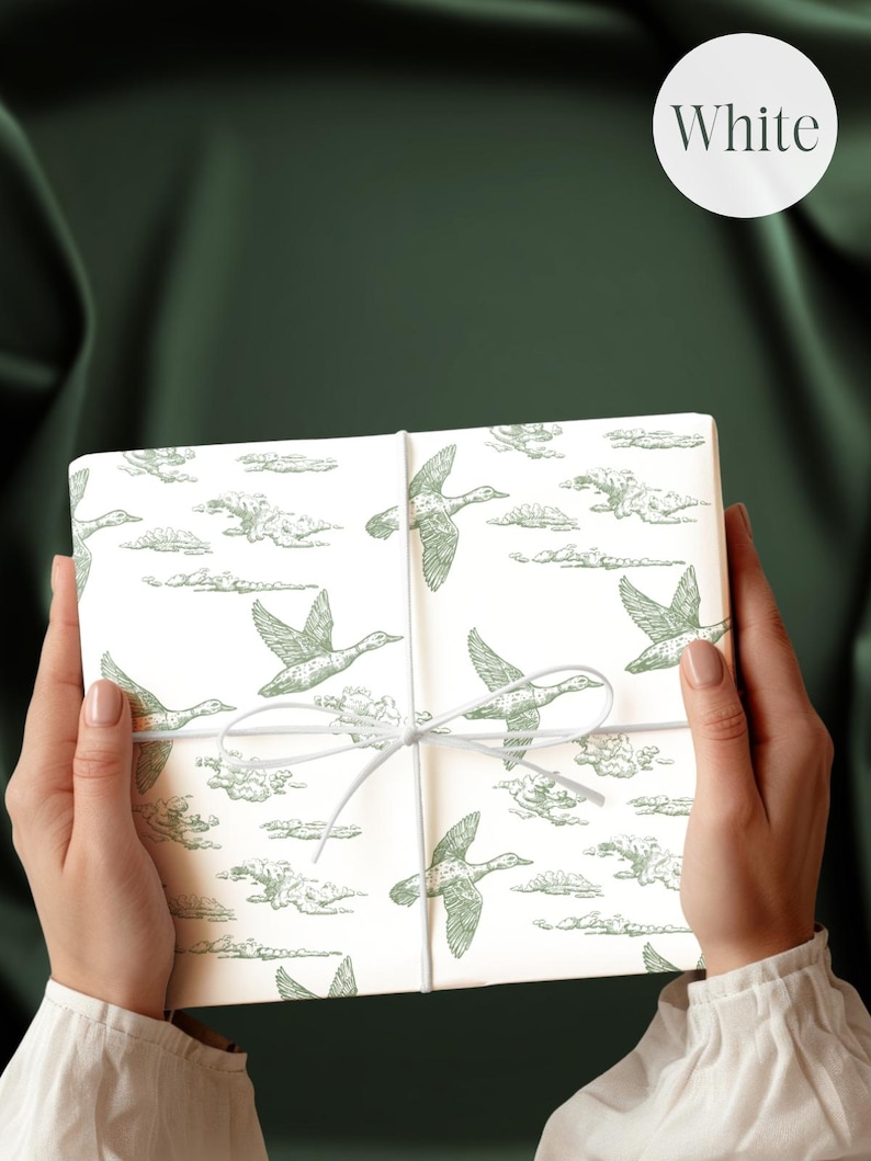Green Toile Duck Wrapping Paper Vintage Duck Season Birthday Wrapping ...