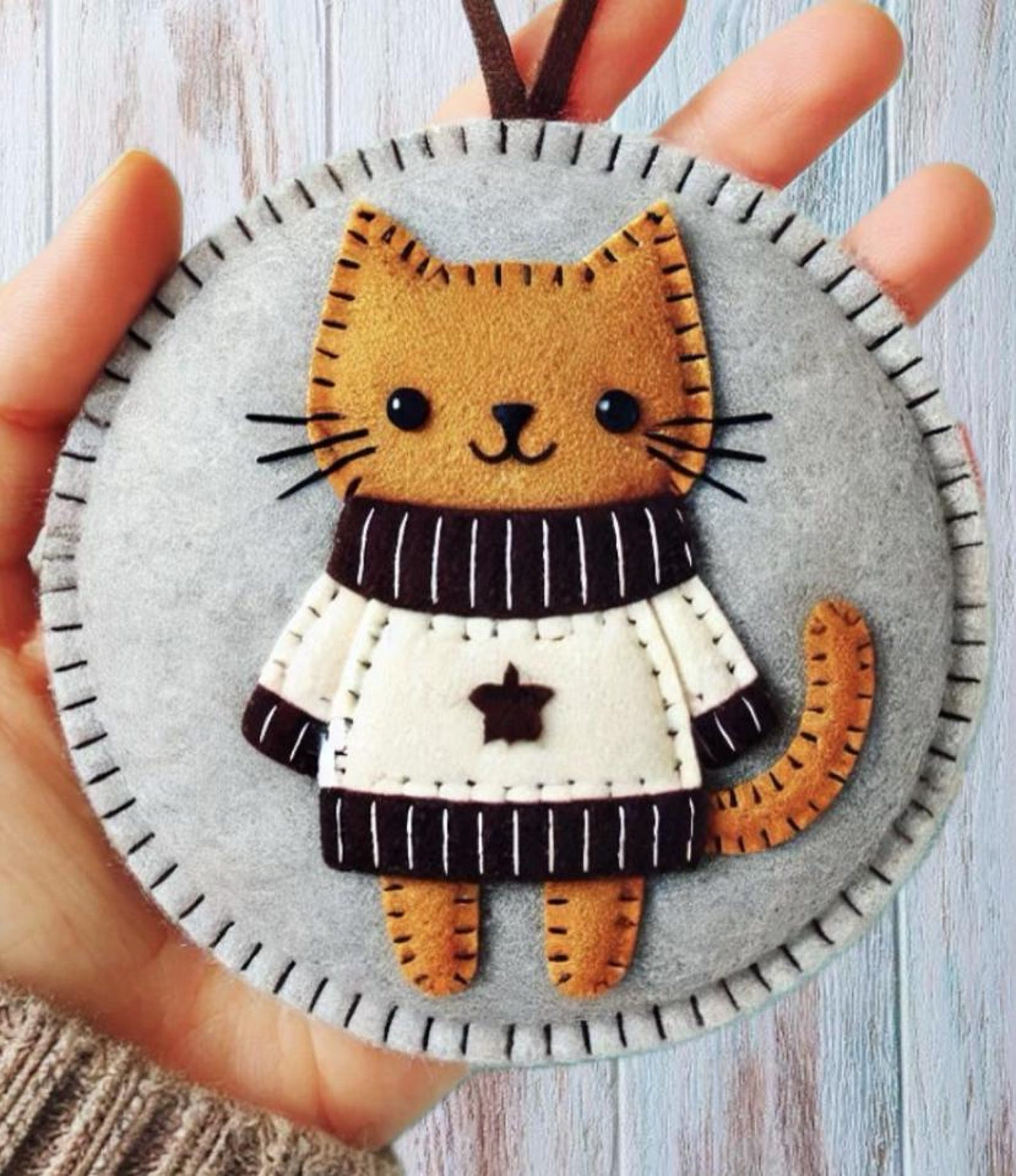 Felt Cute Kitty PDF Pattern, Cat Felt Decoration, Hand Sewing Tutorial ...