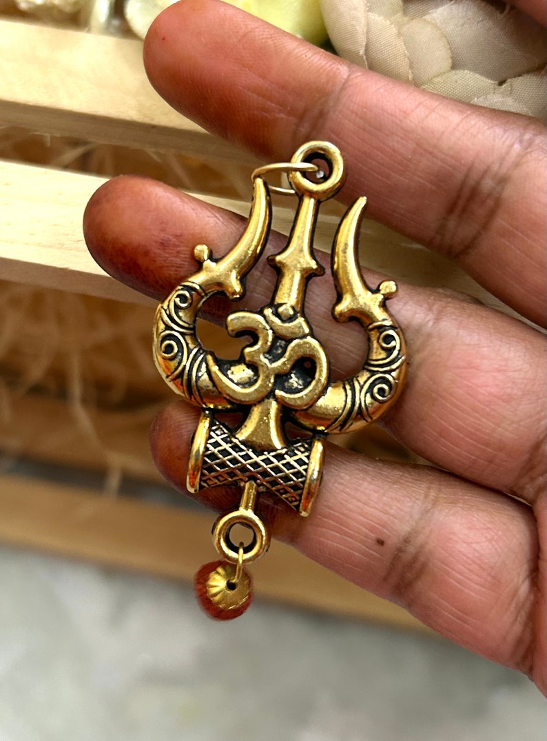 Mahakal Locket With Rudraksha, Golden Om Trishul Damru Pendant ...