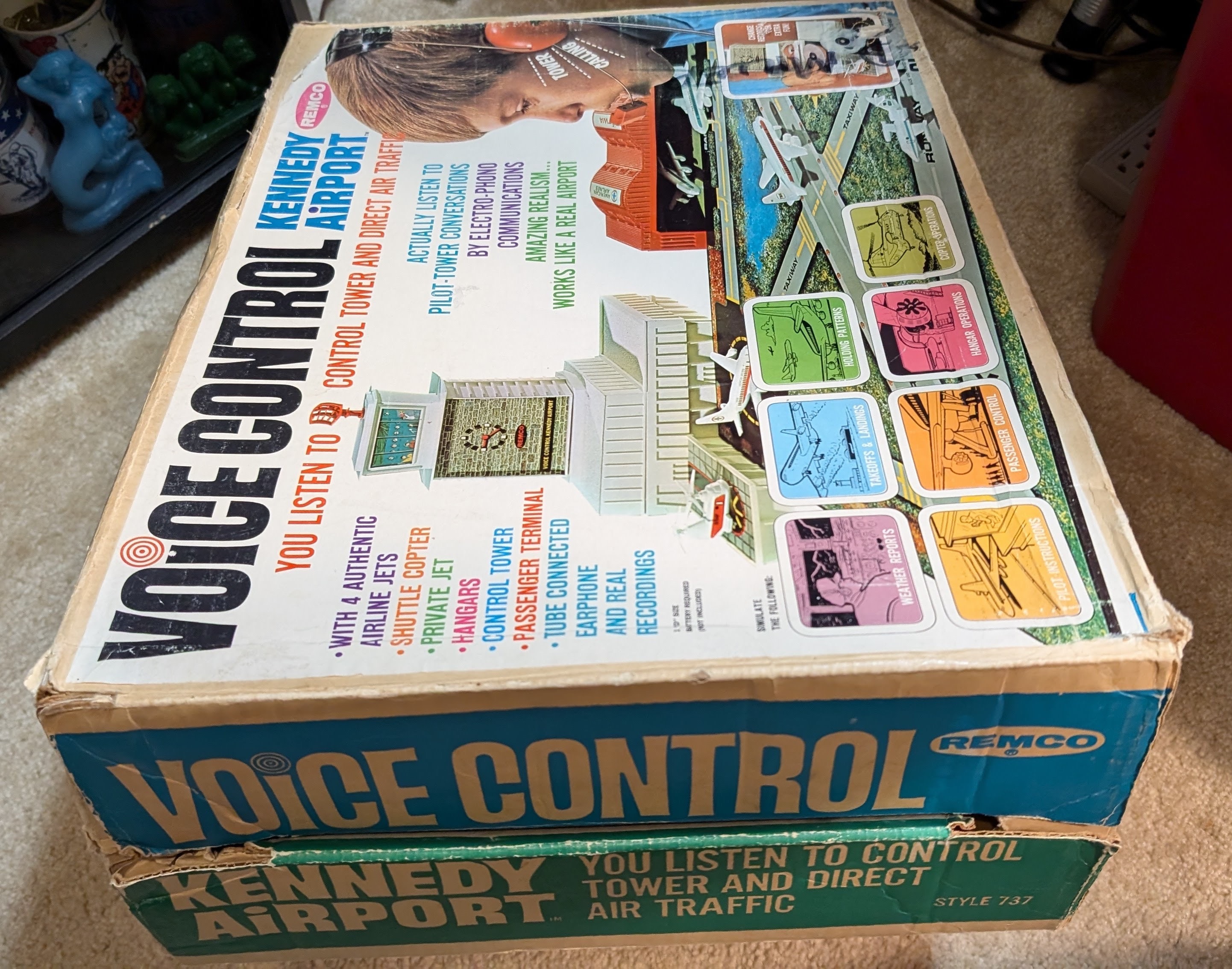 Remco Kennedy Airport Voice Control Playset 1968 Battery Operated ...