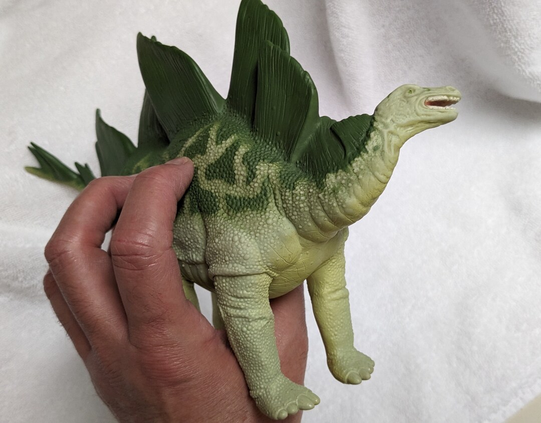 Kenner Vintage Stegosaurus Dinosaur Figure Jurassic Park 1993 Loose and Complete With Dino ...